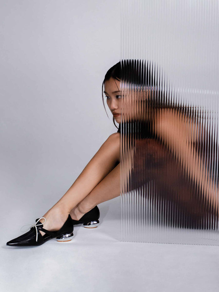 LEATHER LAB - Ribbon Open Shank Flats